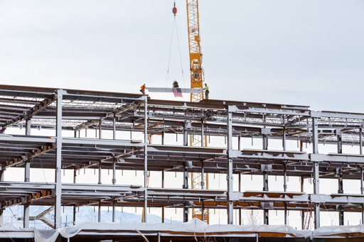 Noorda-COM pauses for topping off ceremony as construction continues on ...